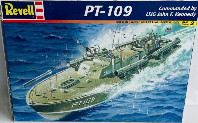 PT-109 Patrol Boat Model Kit Commanded by JFK, 1:72 Scale